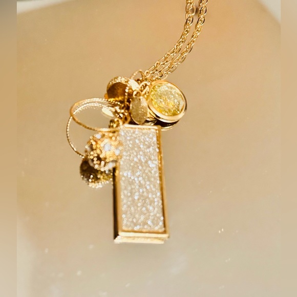 kate spade | Jewelry | New Kate Spade Cluster Of Golden Charms Necklace ...